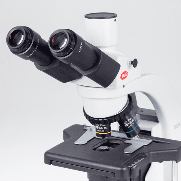 MICROSCOPIO PARA BIOLOGÍA BÁSICA MOTIC - BA210 TRINOCULAR